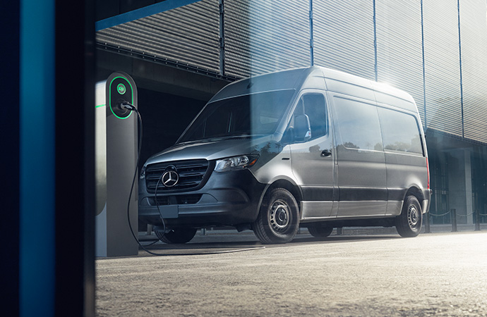 eSprinter Charging | Mereceds Benz Canada | Mercedes-Benz Vans