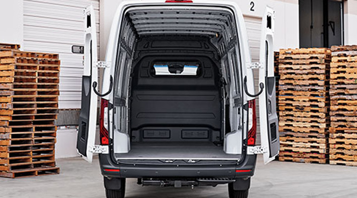 Our Innovations | Mercedes-Benz Vans Canada | Mercedes-Benz Vans