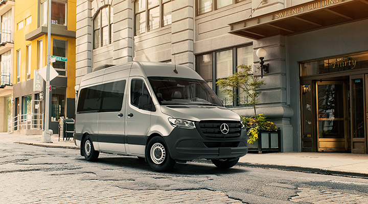 Sprinter Passenger Van | Mercedes-Benz Vans Canada | Mercedes-Benz Vans